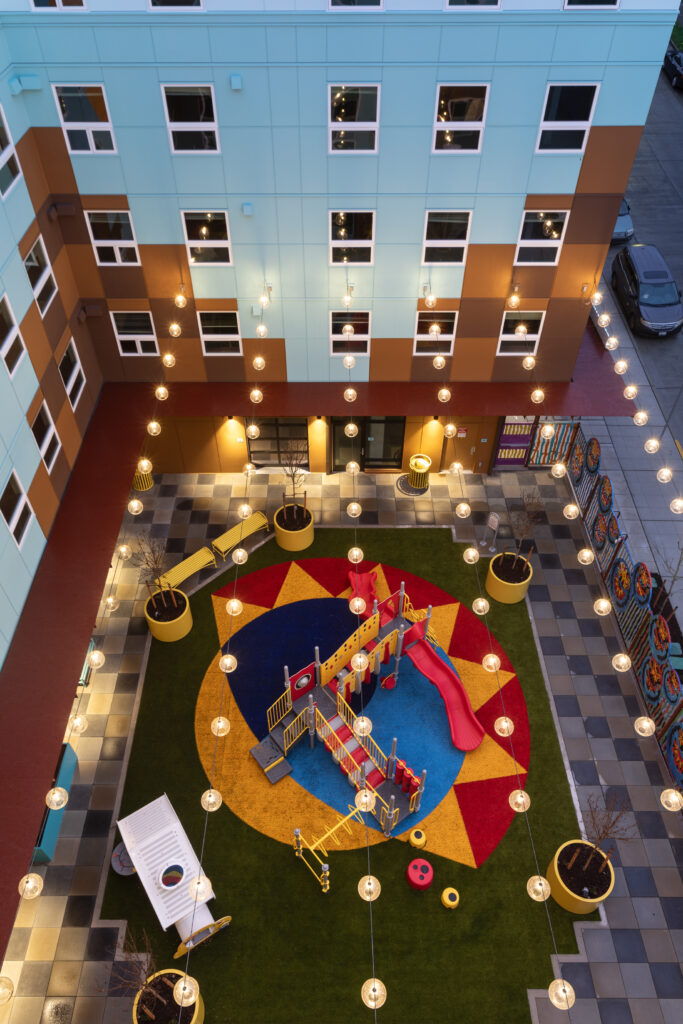 Exterior_Courtyard Night | Beacon Dev Group
